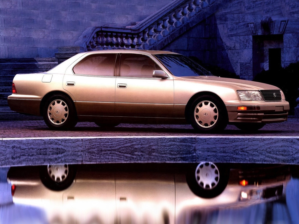 Modeles Lexus produits - autoencyclopedie.com | Histoire de l'automobile